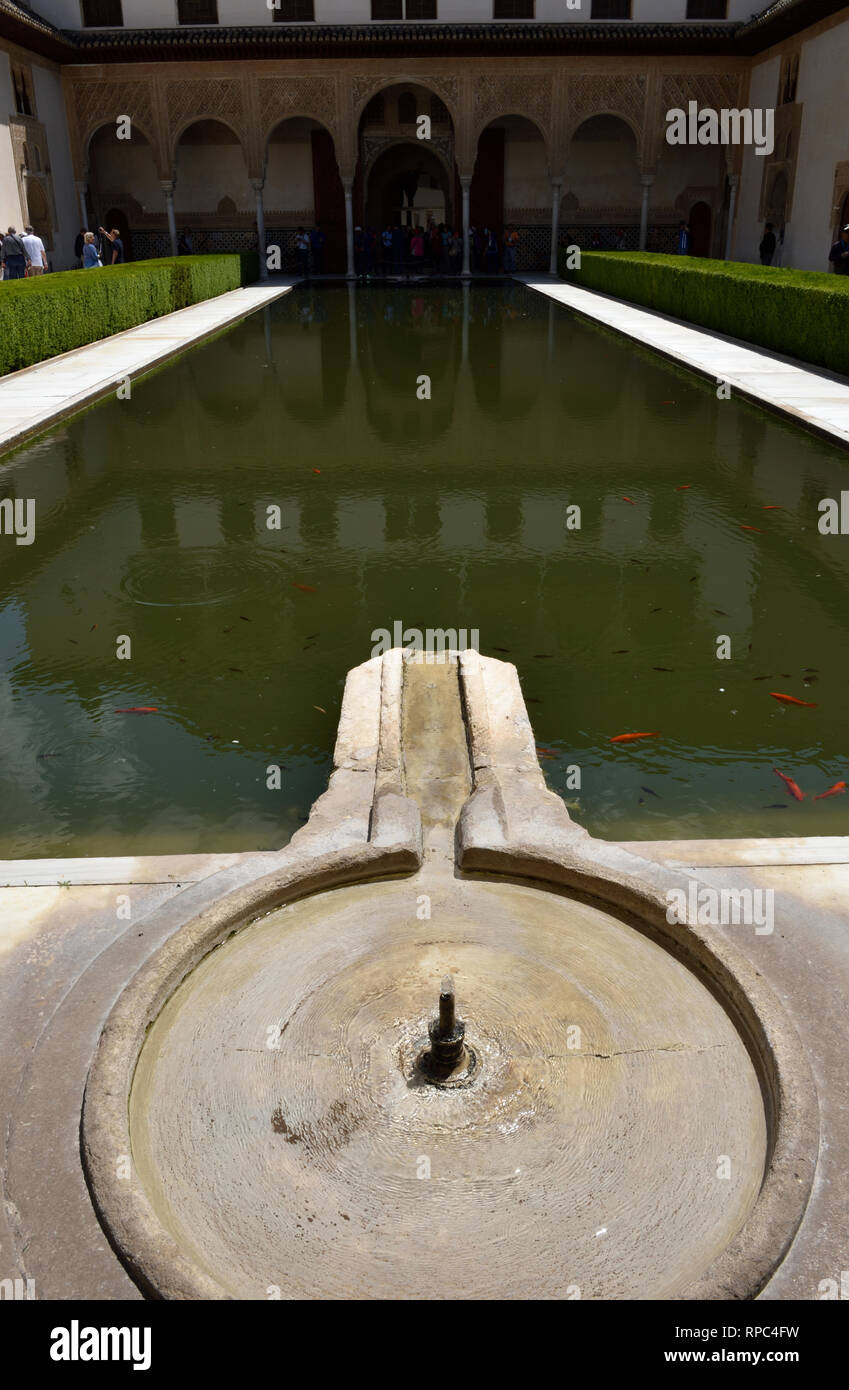 Alhambra water feature hi-res stock photography and images - Alamy