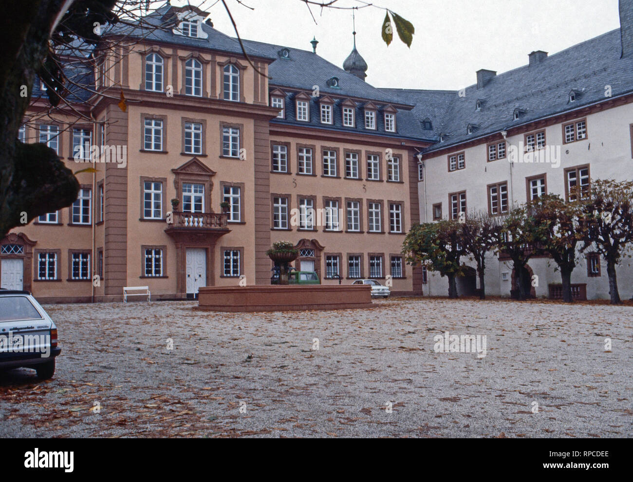 Schloss Berleburg in Bad Berleburg, Deutschland 1980er Jahre. Berleburg ...