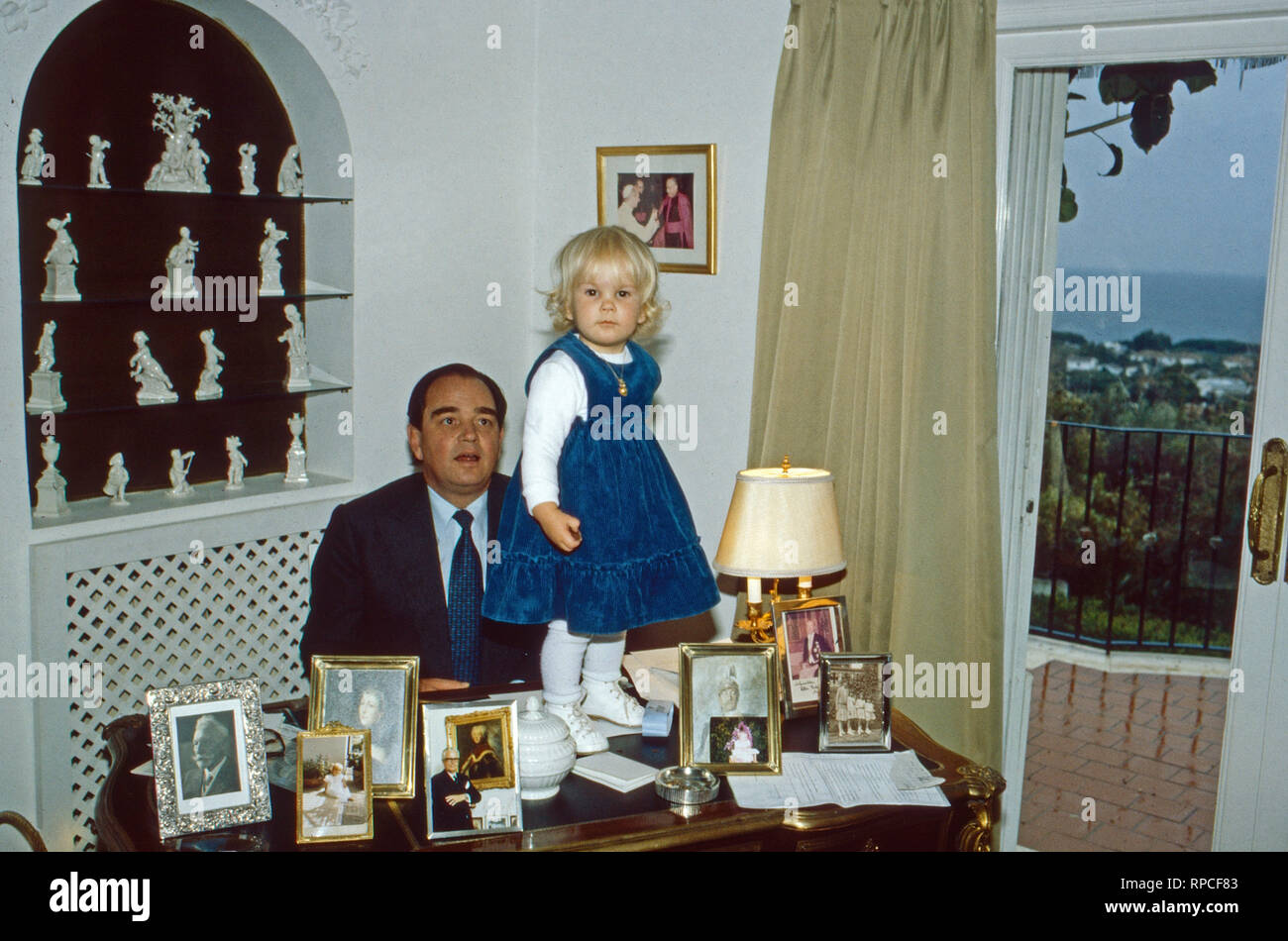 Rudolf Graf und Herr von Schönburg Glauchau mit Tochter Sophie ...