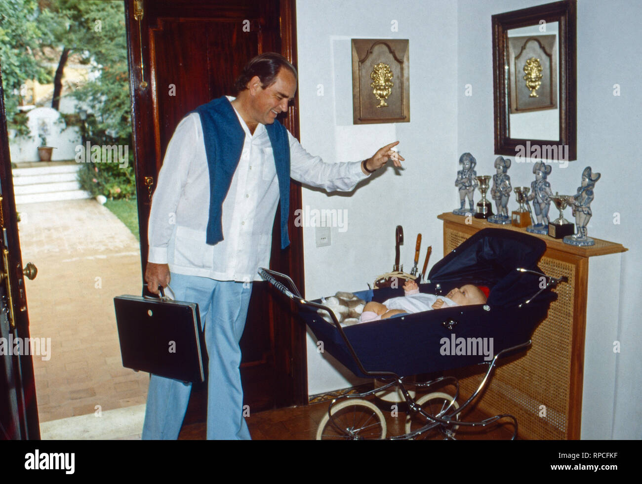 Rudolf Graf und Herr von Schönburg Glauchau mit Tochter Sophie ...