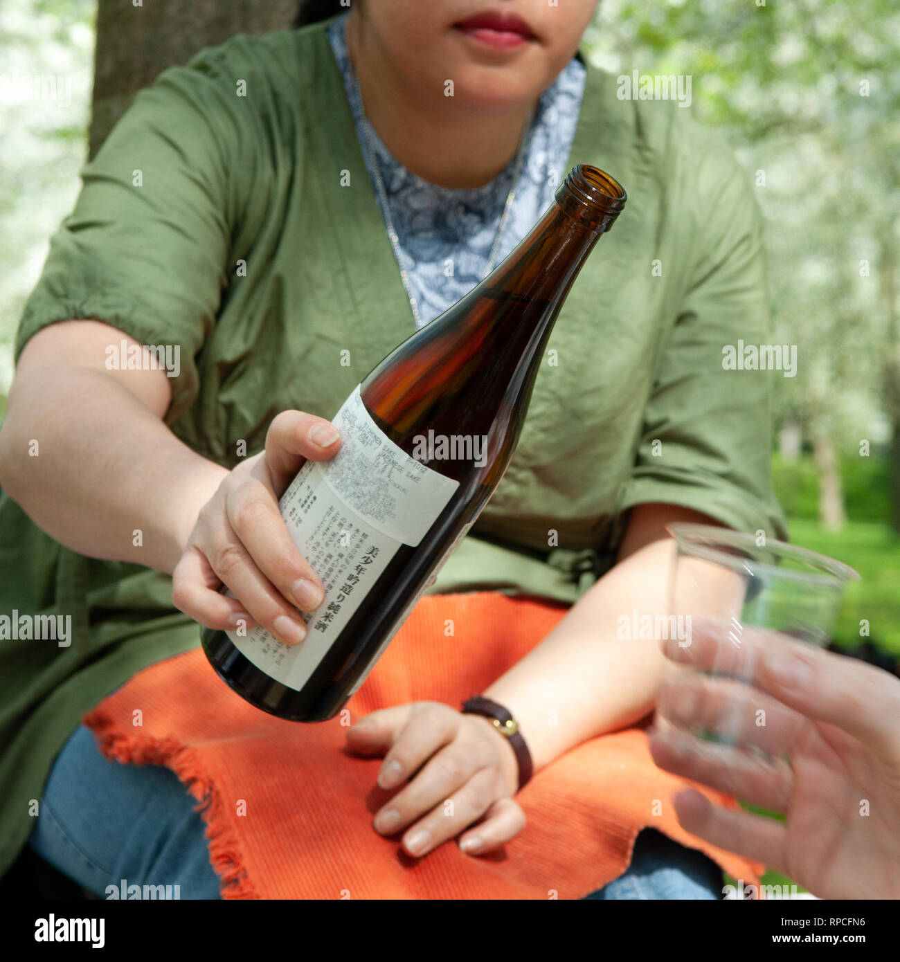 Alcohol de sake hi-res stock photography and images - Alamy