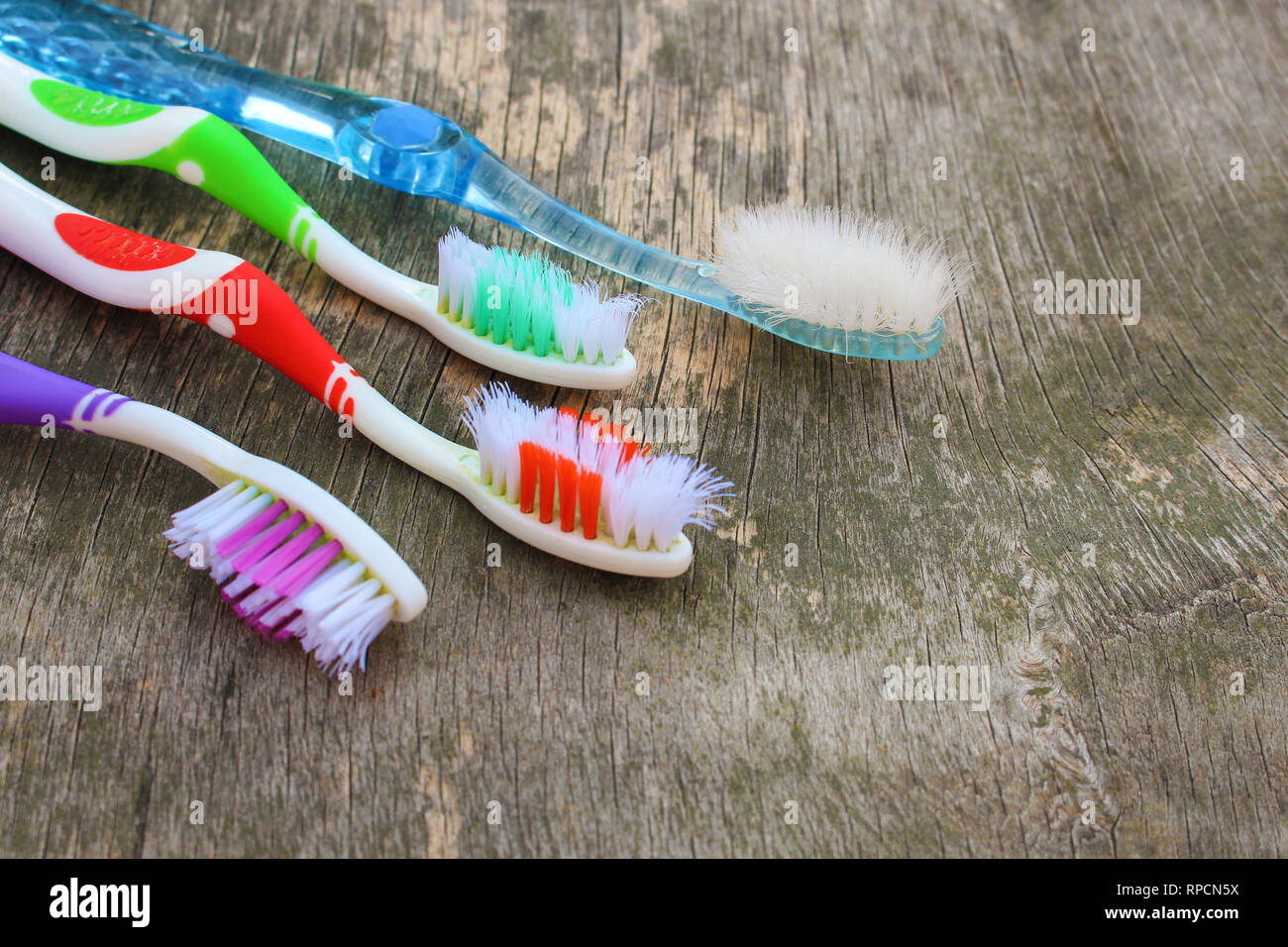 Toothbrush toothbrushes old hi-res stock photography and images - Alamy