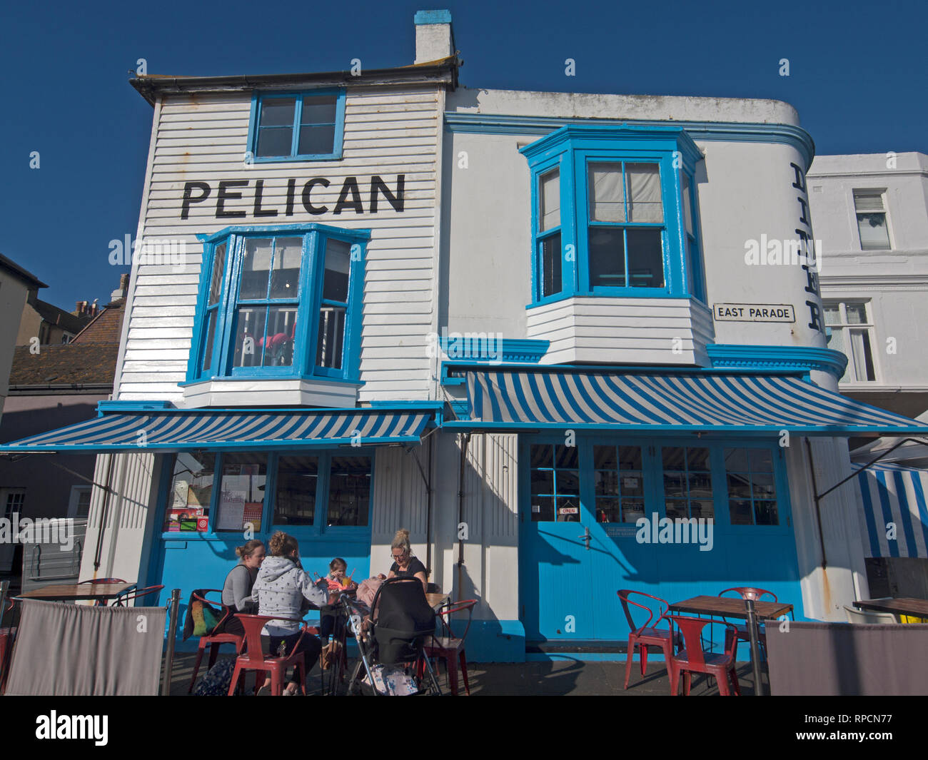 The pelican restaurant hi-res stock photography and images - Alamy