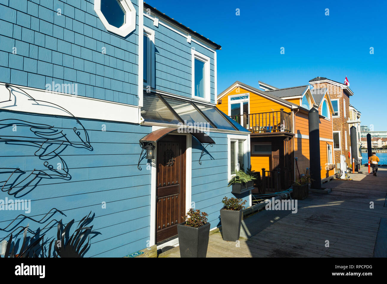 Overcrowded houses hi-res stock photography and images - Alamy