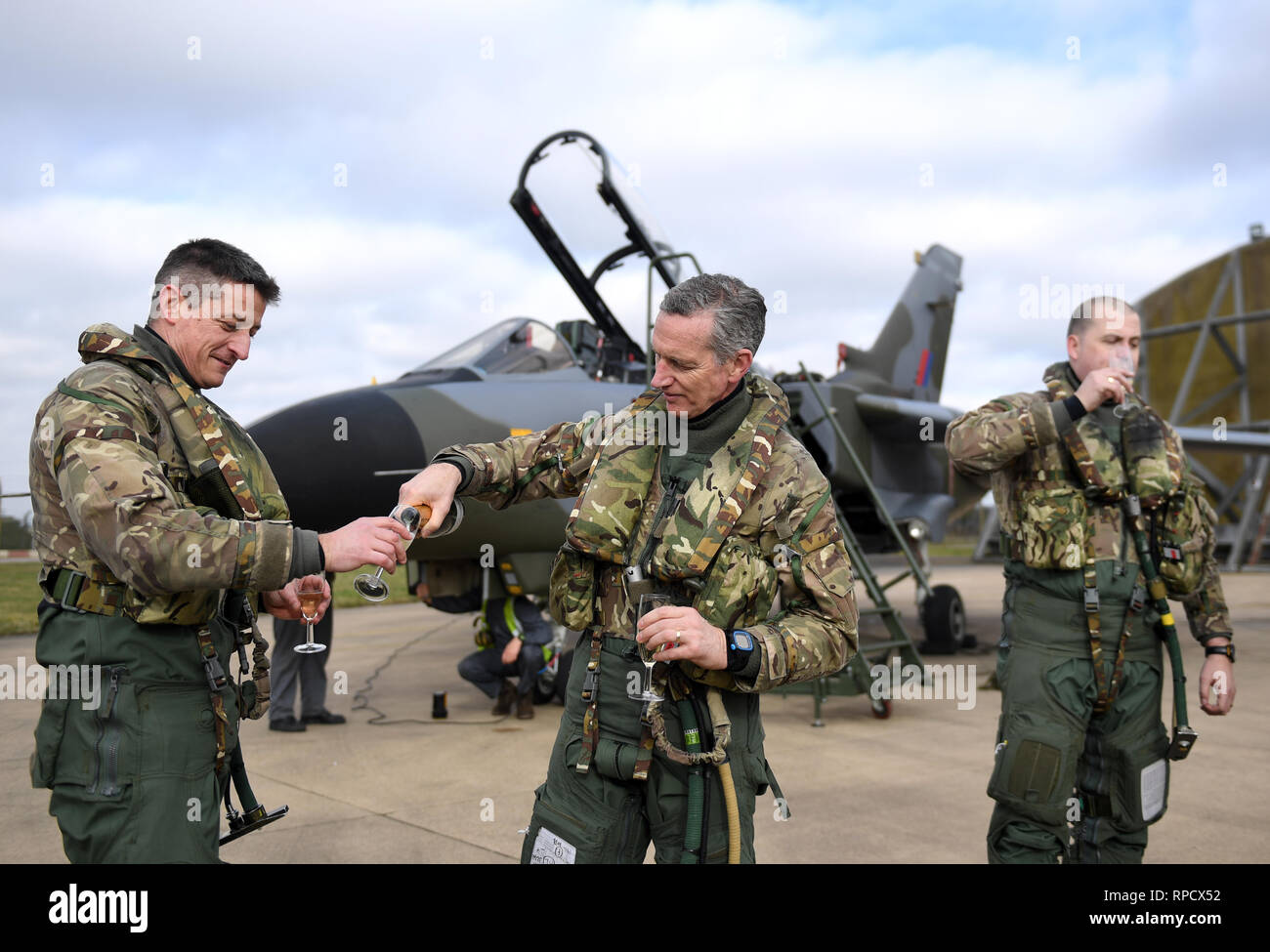 Raf marham station commander group captain ian cab townsend hi-res ...