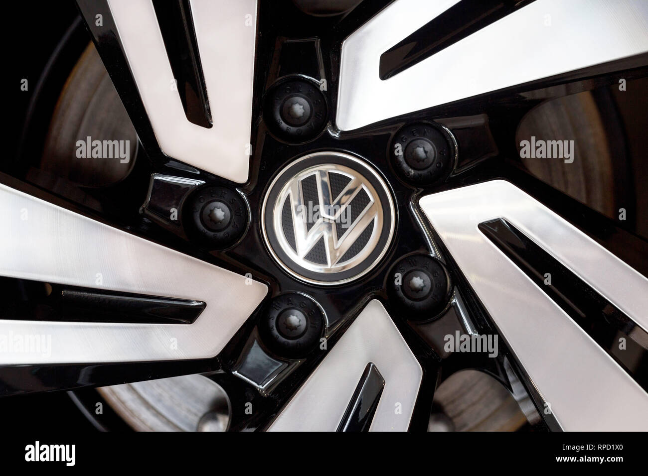 Alloy wheel disk hi-res stock photography and images - Alamy