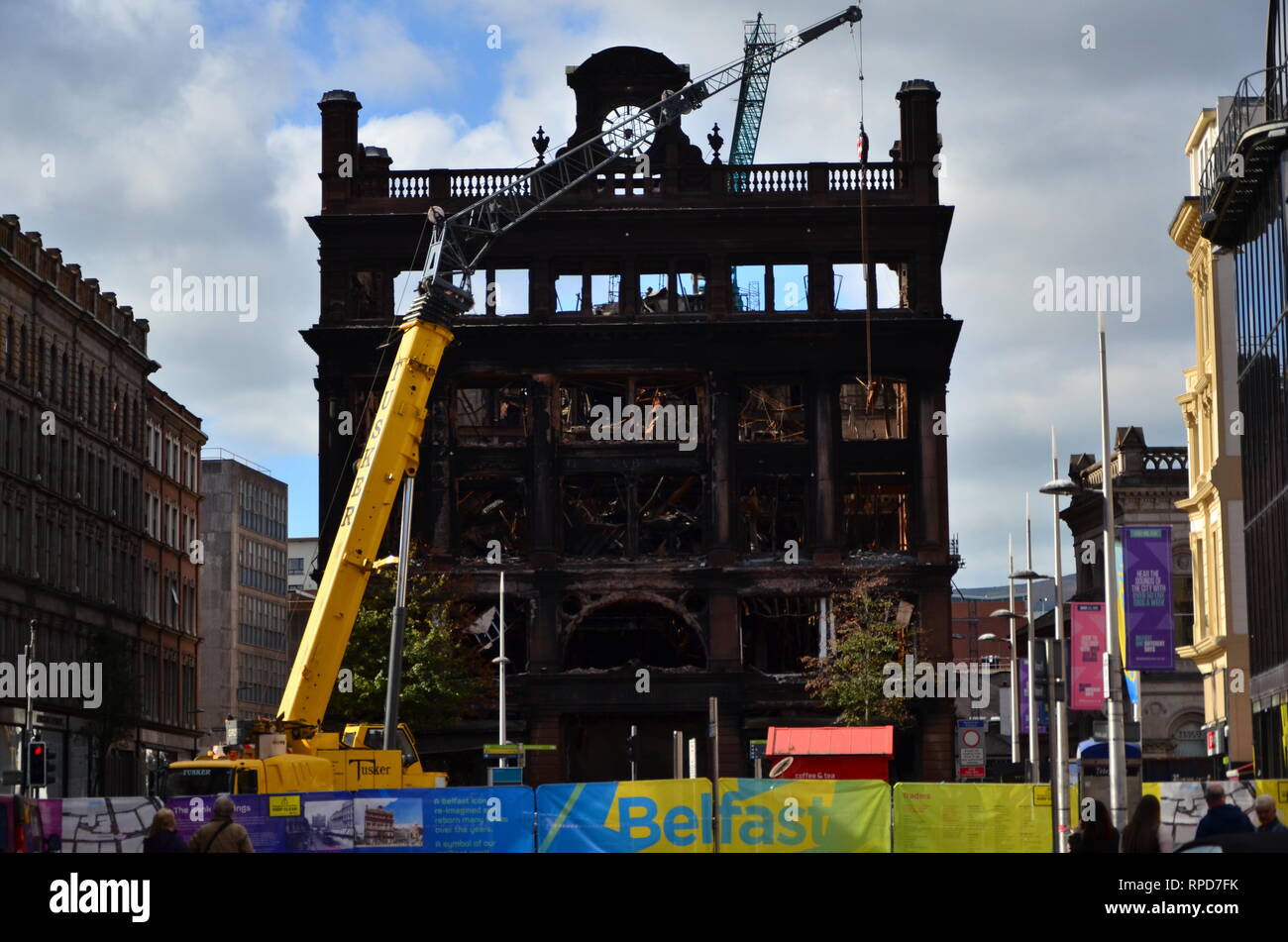 Five storey department store hi-res stock photography and images - Alamy