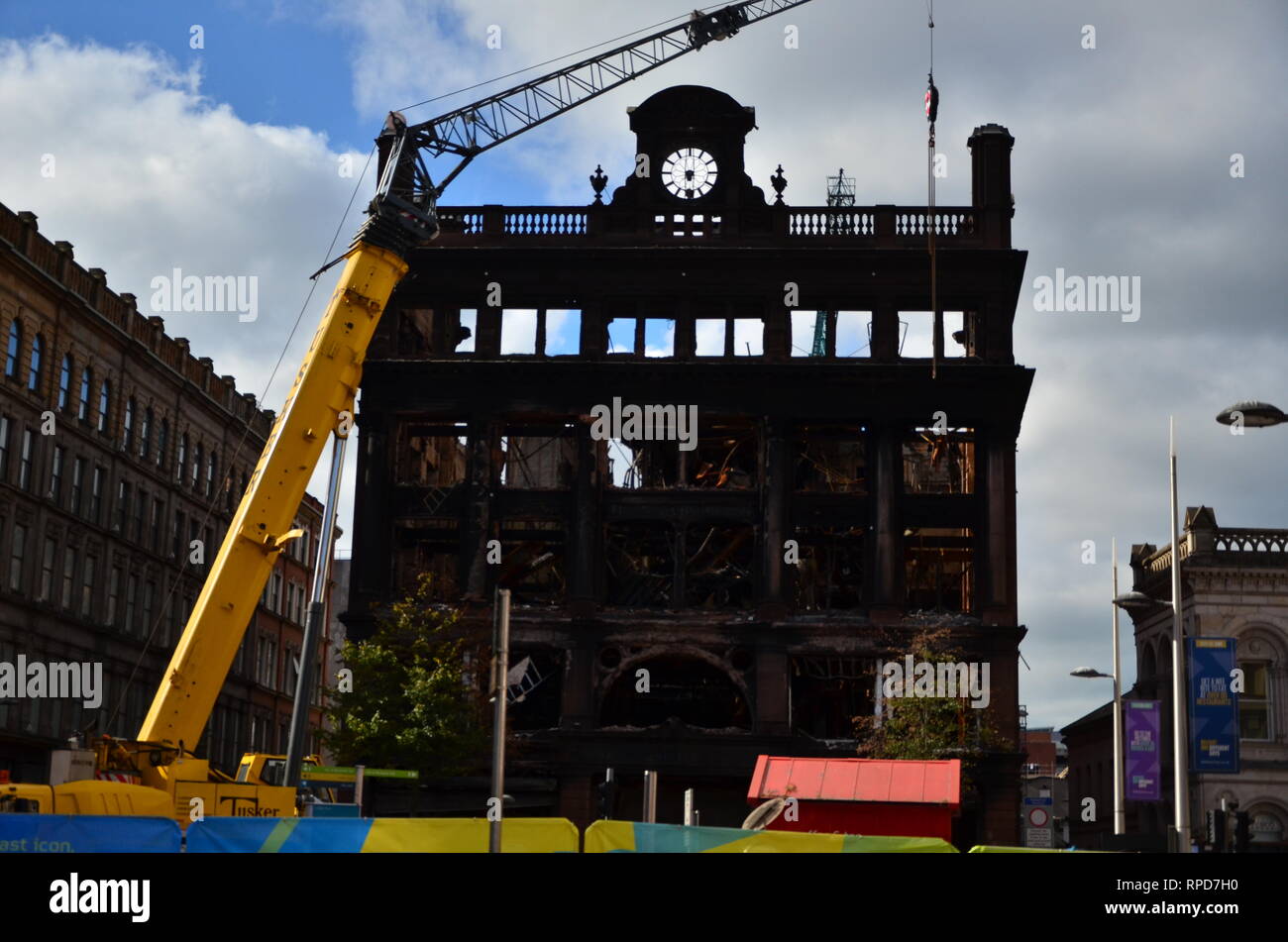 Five storey department store hi-res stock photography and images - Alamy