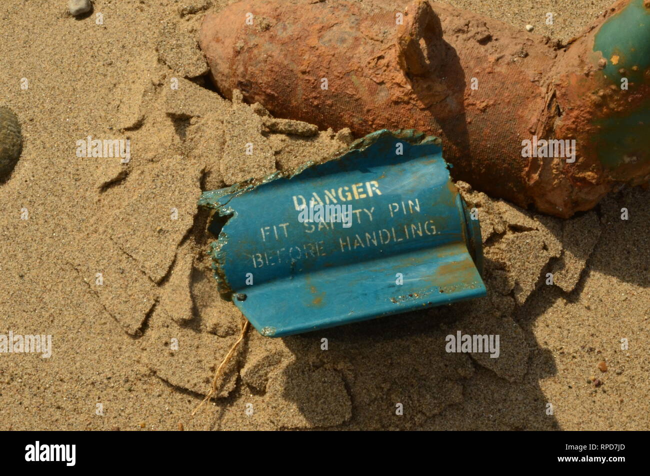 Chemical attack against civilians hi-res stock photography and images ...