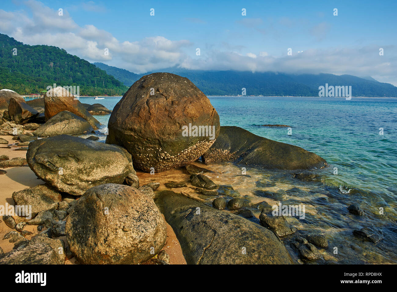 Big rocks on Panuba beach on Tioman island, malaysia Stock Photo - Alamy
