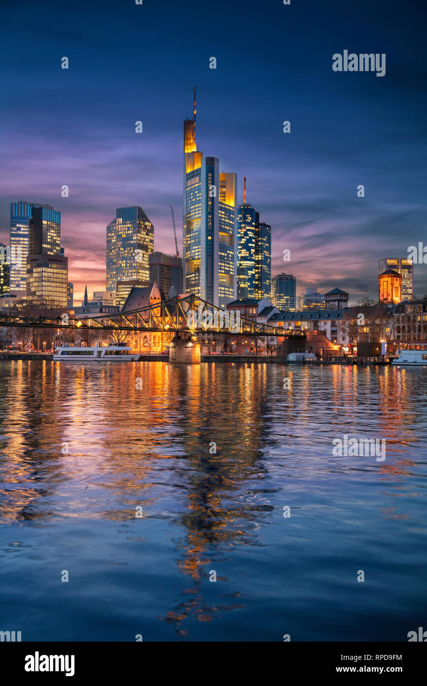 Frankfurt skyline the main tower hi-res stock photography and images ...