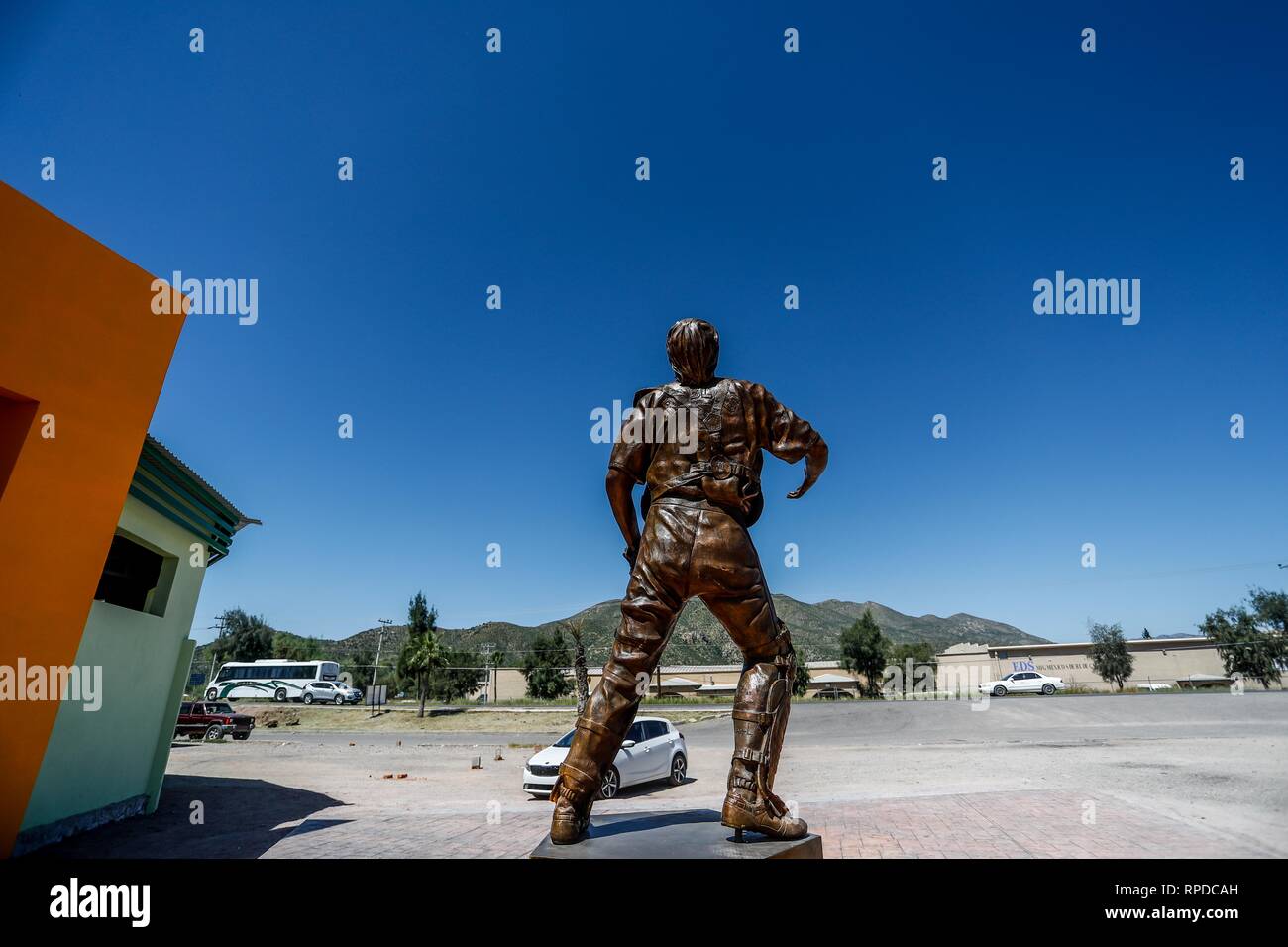 Statue of the player who was legendary receiver Naranjero, Sergio ...