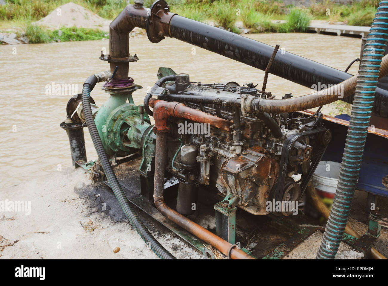 Dredging machine hi-res stock photography and images - Alamy