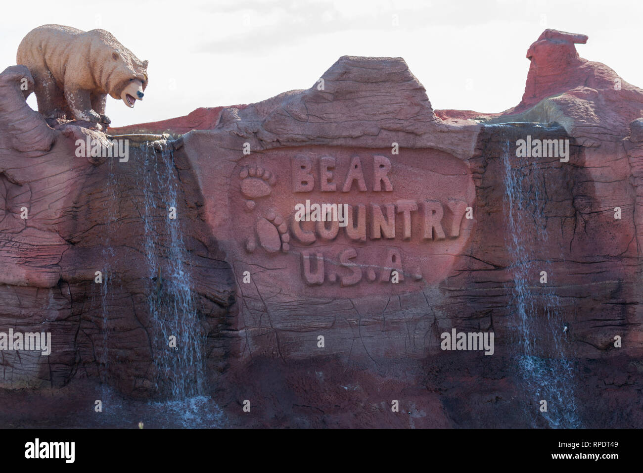 Bear country sign hi-res stock photography and images - Alamy