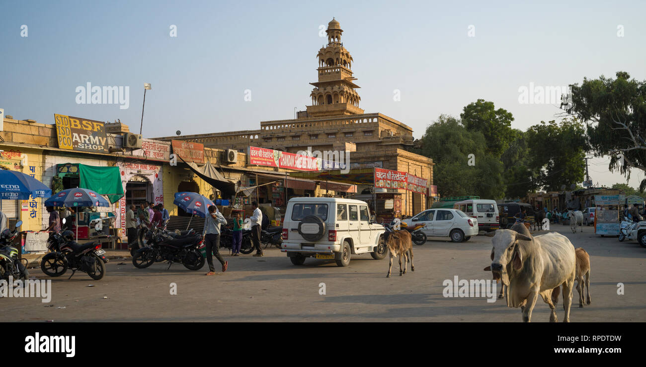 Street view with Tazia Tower in the background, Jaisalmer, Rajasthan ...
