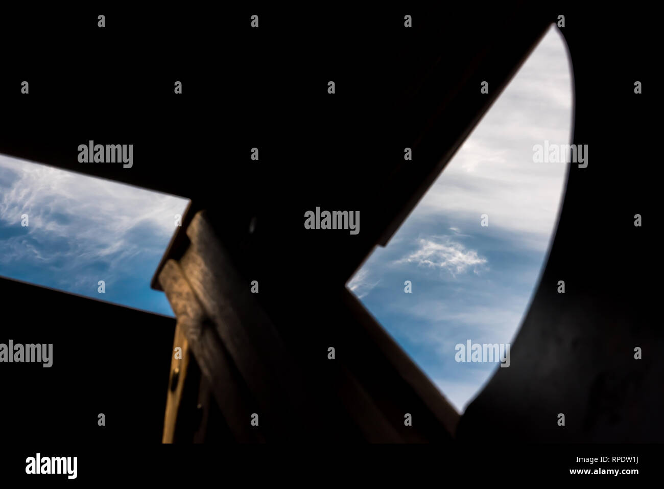 Cloud in shape of triangle hi-res stock photography and images - Alamy