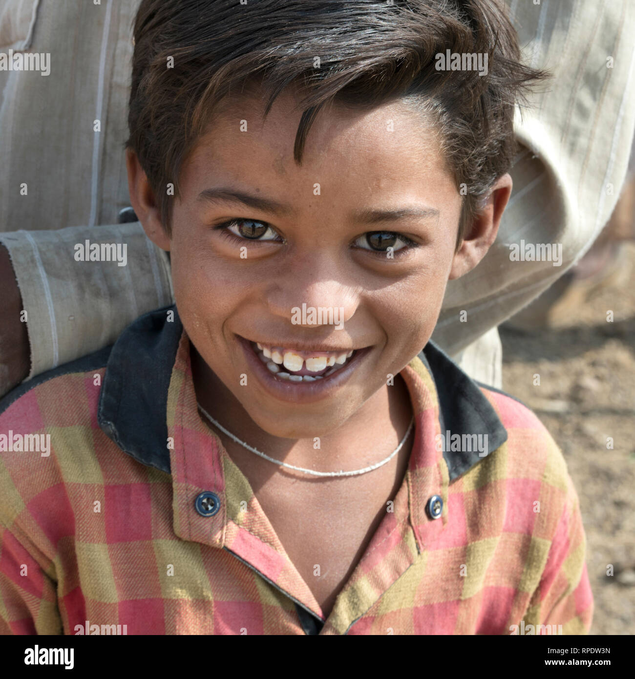 Portrait of indian adolescent hi-res stock photography and images - Alamy