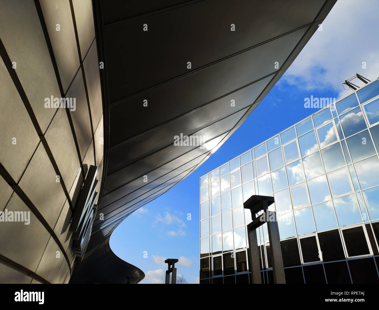 Supermarket security england hi-res stock photography and images - Alamy