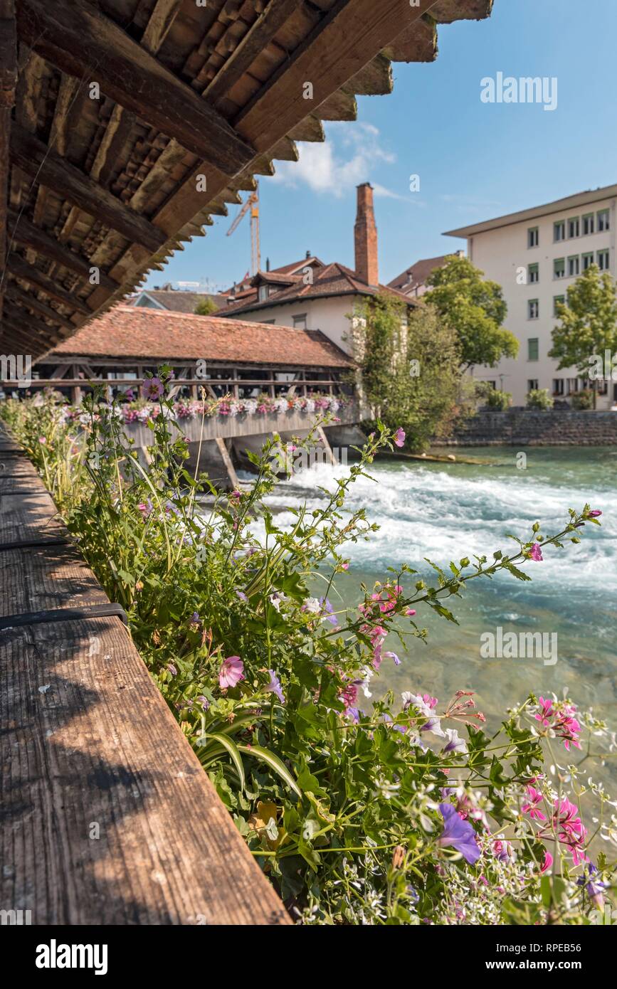Untere Schleuse wooden bridge, Thun, Switzerland Stock Photo - Alamy