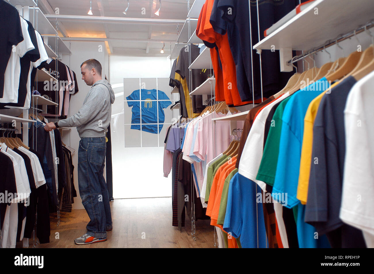 Shopping tourism: store Twisted Generation, West End, Glasgow, Scotland ...