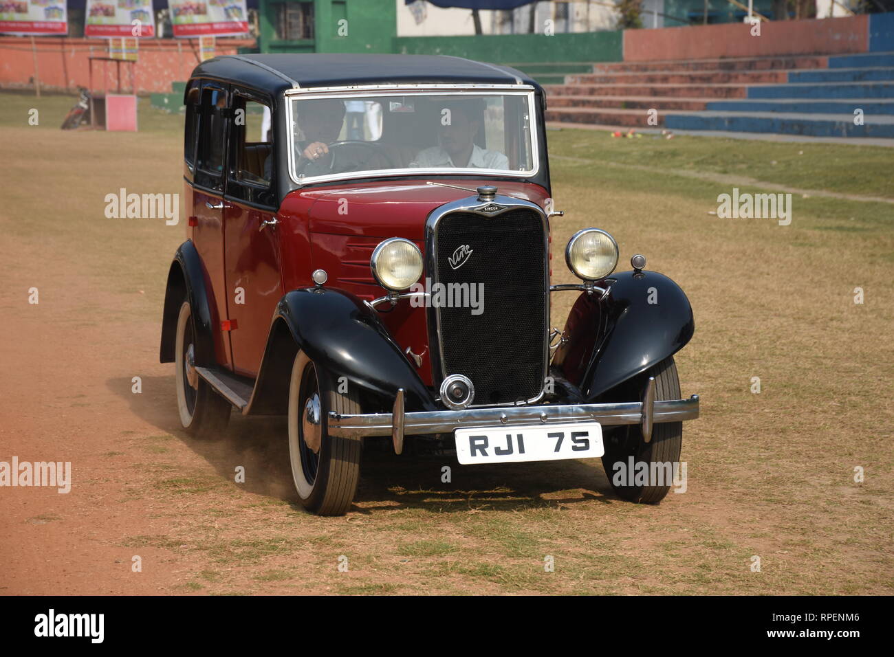 1932 Singer Nine car with 9 hp and 4 cylinder engine. RJI 75 India ...