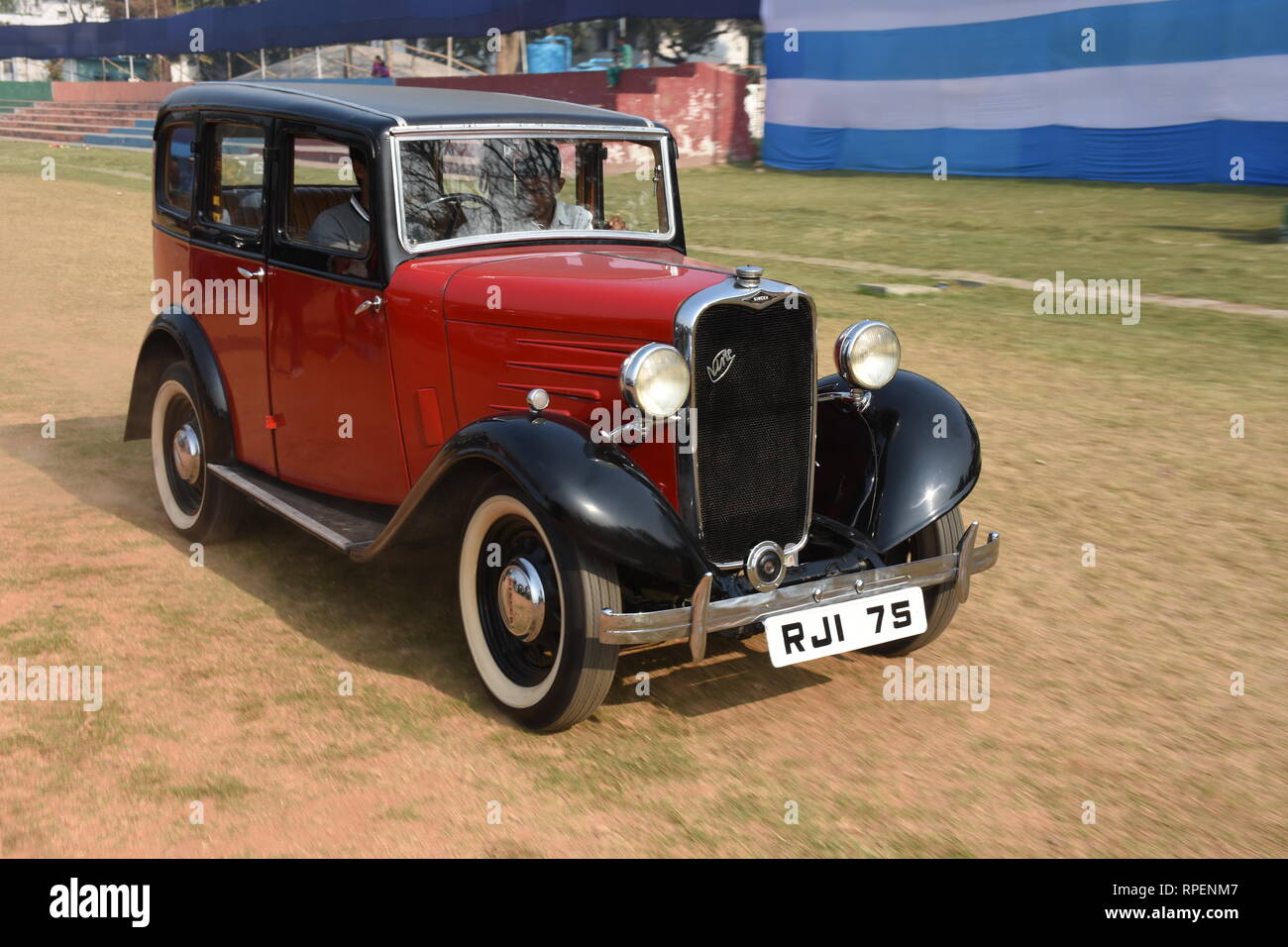 1932 Singer Nine car with 9 hp and 4 cylinder engine. RJI 75 India ...