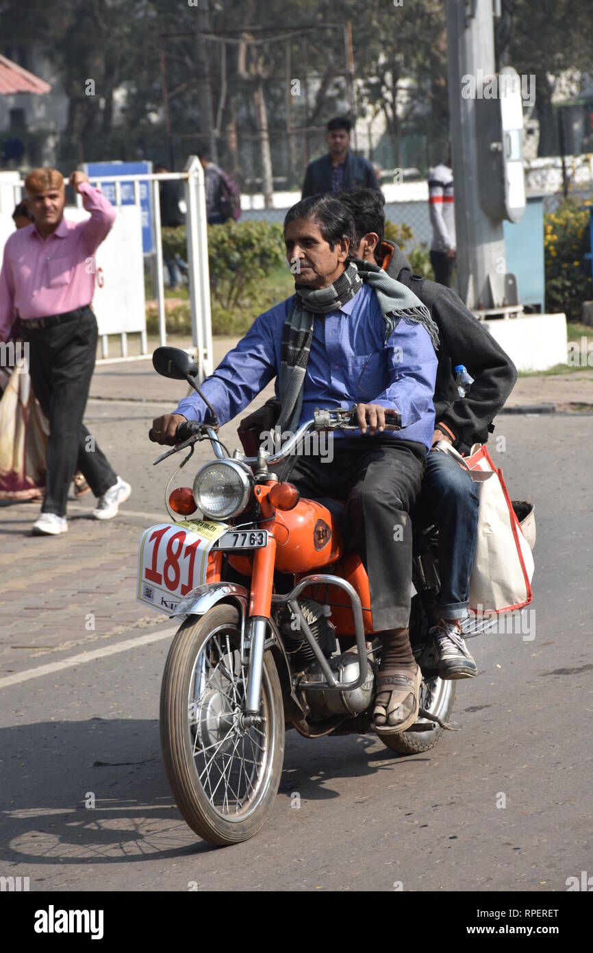 1959 BSA Bantam motorcycle with 175 cc and 1 cylinder engine. WBN 7763 ...