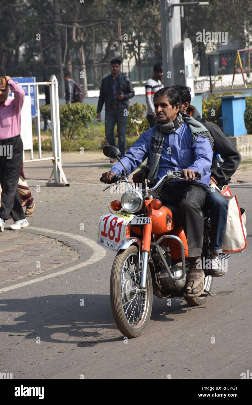 1959 BSA Bantam motorcycle with 175 cc and 1 cylinder engine. WBN 7763 ...
