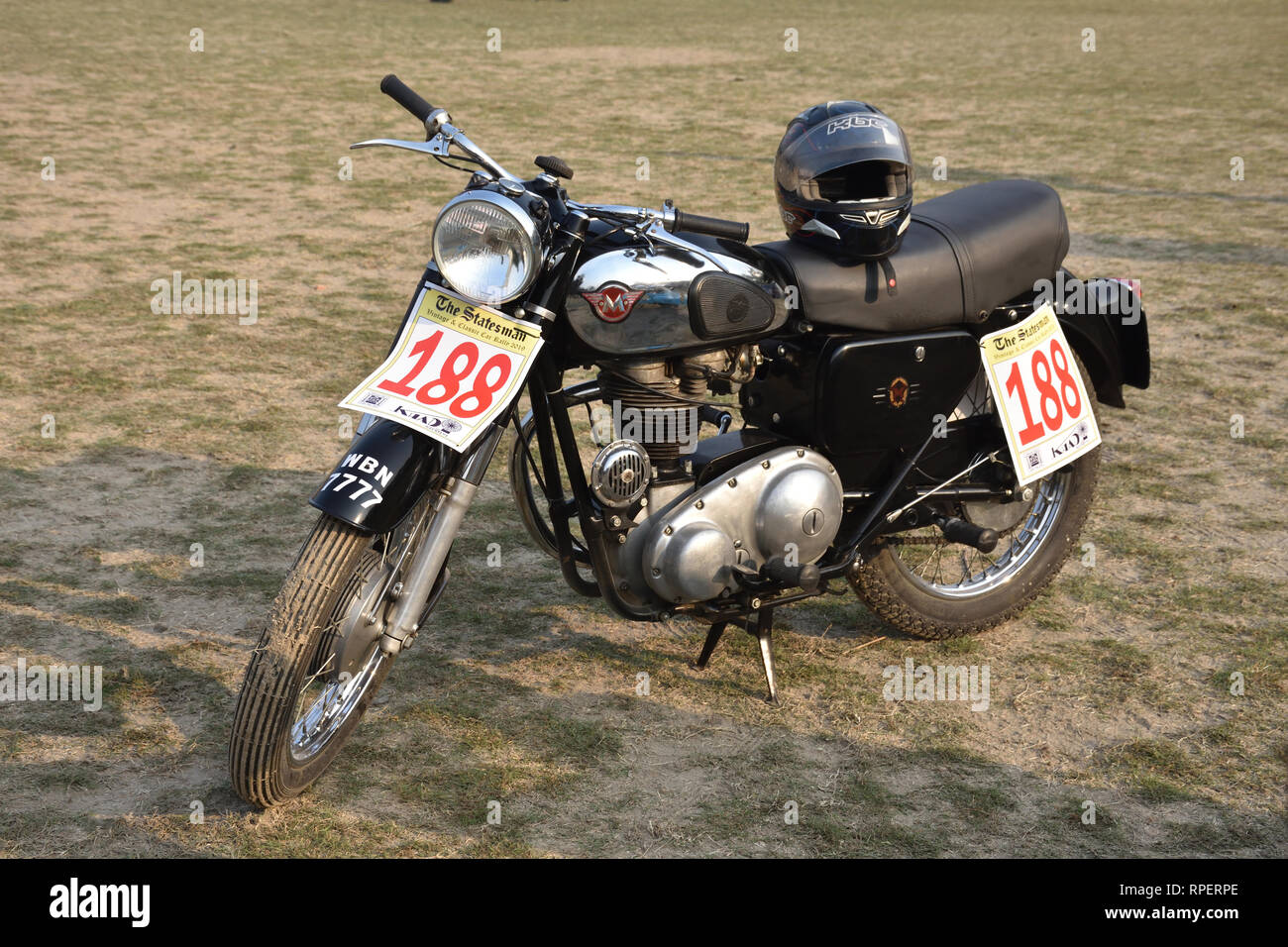 1964 Matchless motorcycle with 350 cc and 1 cylinder engine. WBN 7777 ...