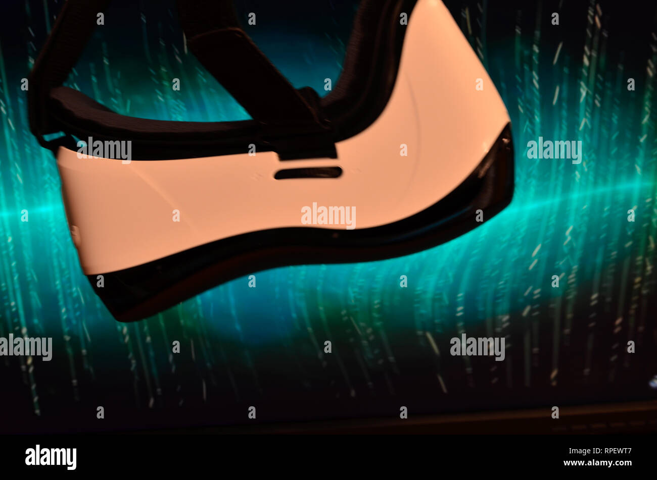 360 viewer hi-res stock photography and images - Alamy