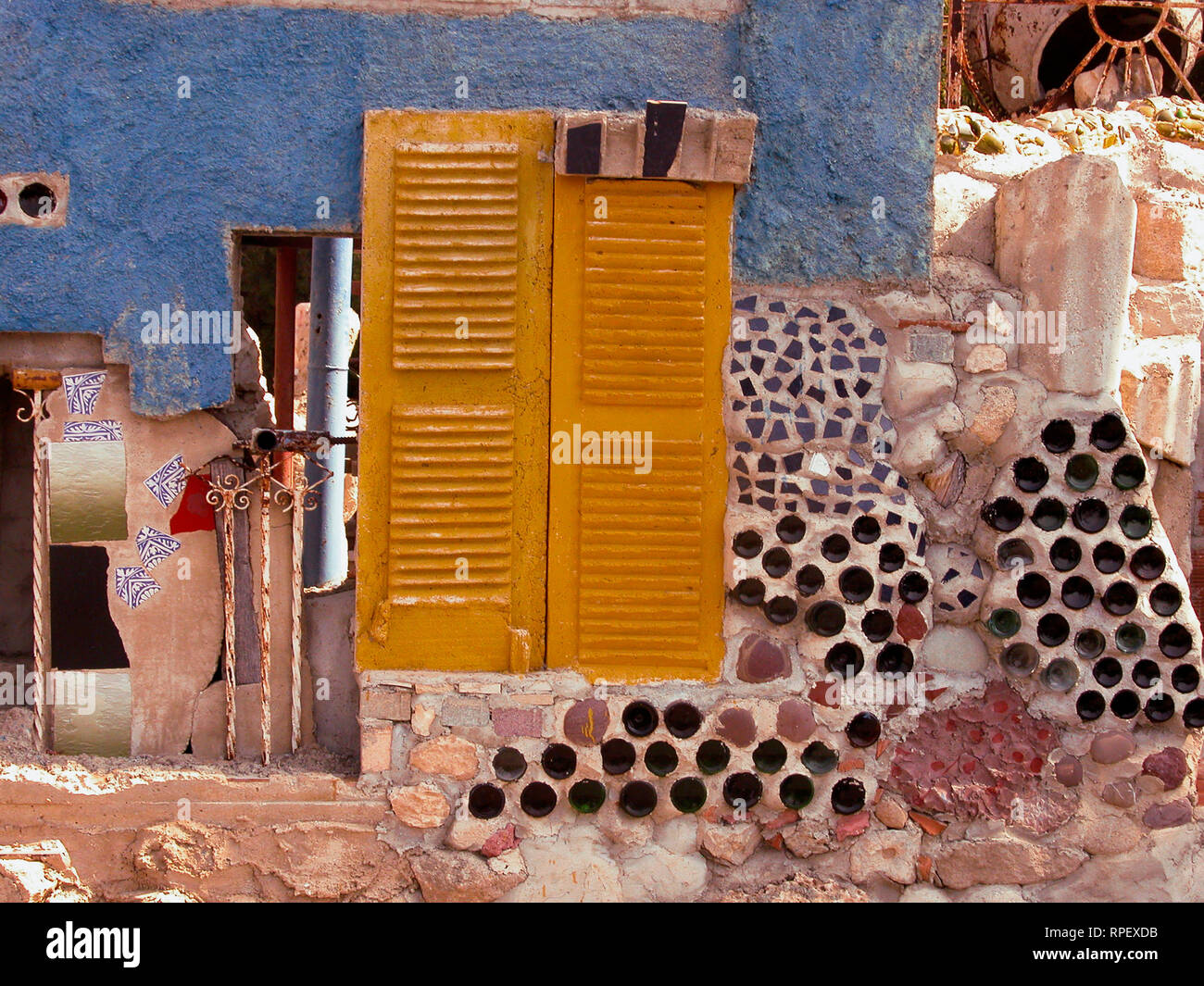 part of the "Great Wall of Lemba": controversial roadside sculpture by ...