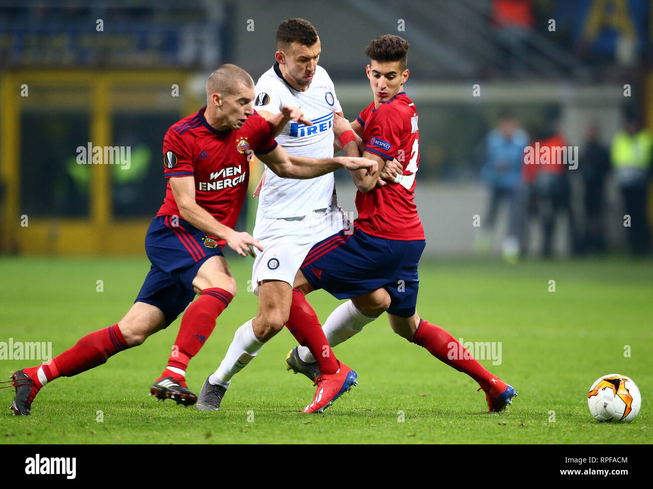Rapid wien stadium hi-res stock photography and images - Alamy