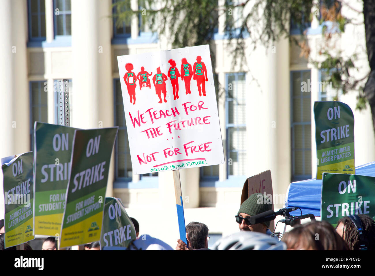Oakland, CA - February 21, 2019: Oakland teachers strike outside of ...