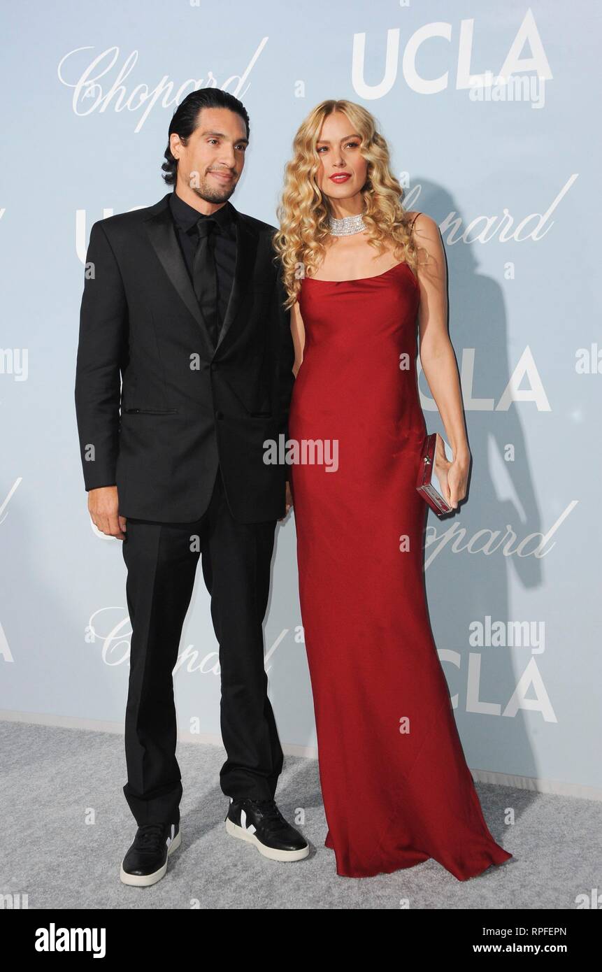 Petra nemcova elizabeth hi-res stock photography and images - Alamy