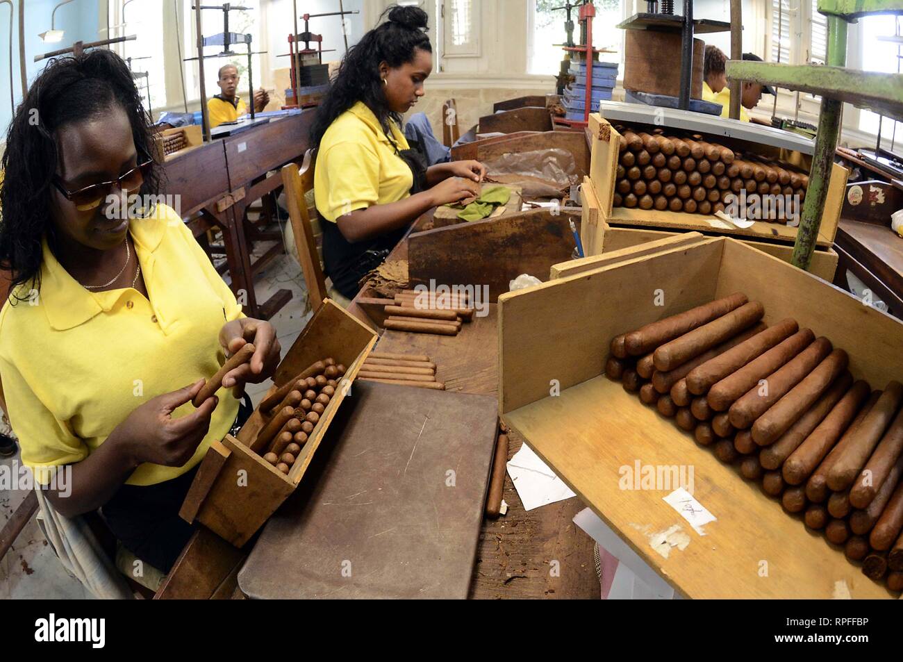 El laguito factory hi-res stock photography and images - Alamy