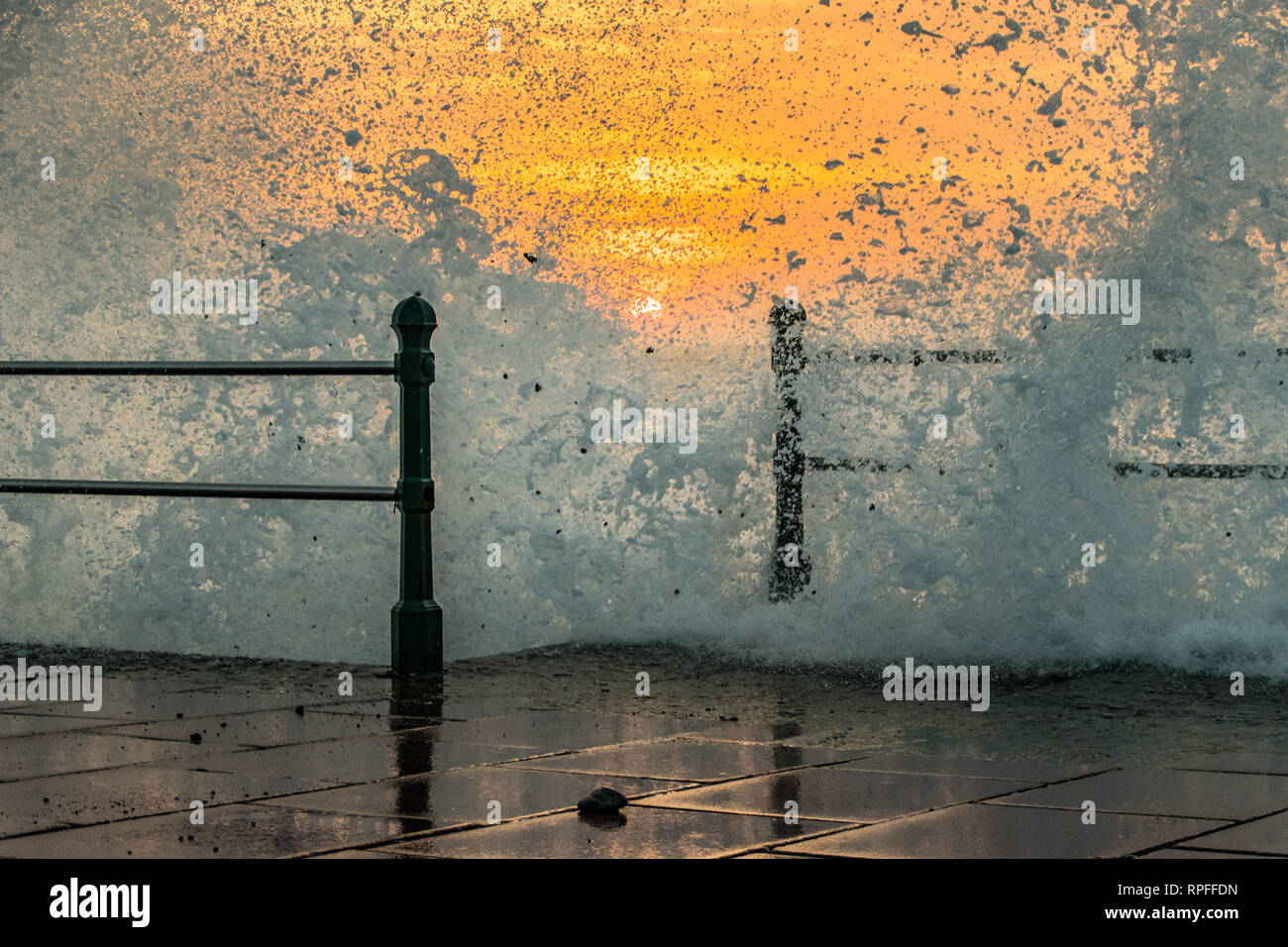 Penzance, Cornwall, UK. 22nd Feb, 2019. UK Weather. High spring tides ...