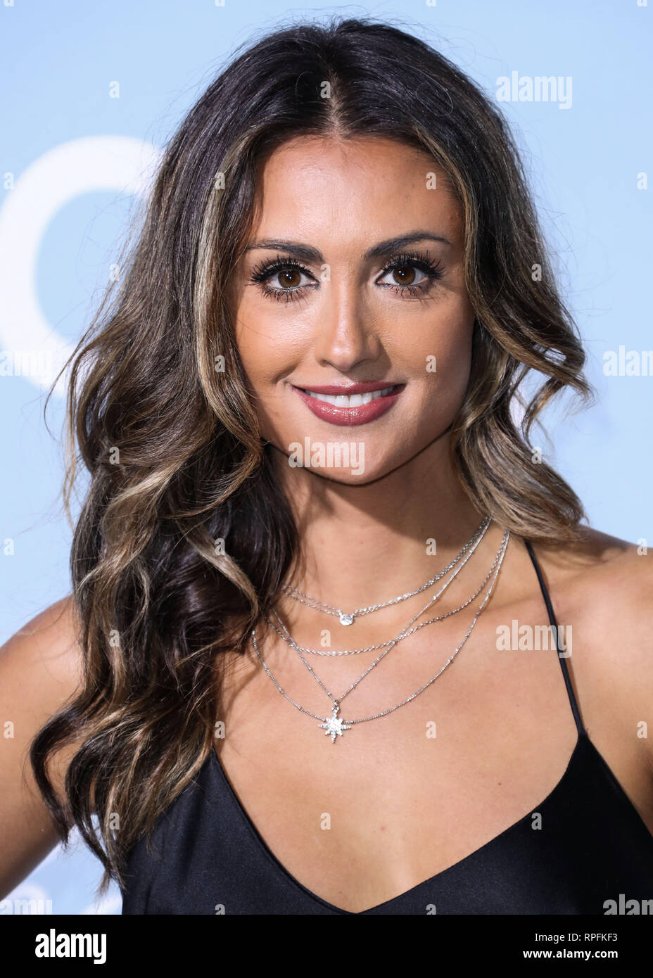 Actress Katie Cleary arrives at the 2019 Hollywood For Science Gala ...