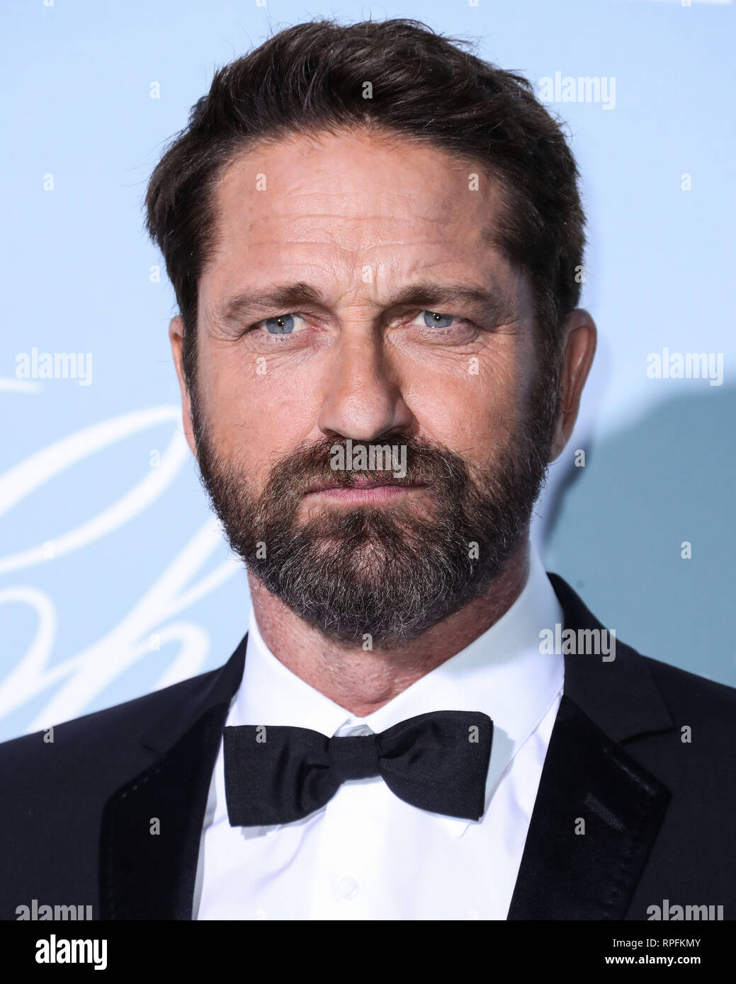 Actor Gerard Butler arrives at the 2019 Hollywood For Science Gala held ...