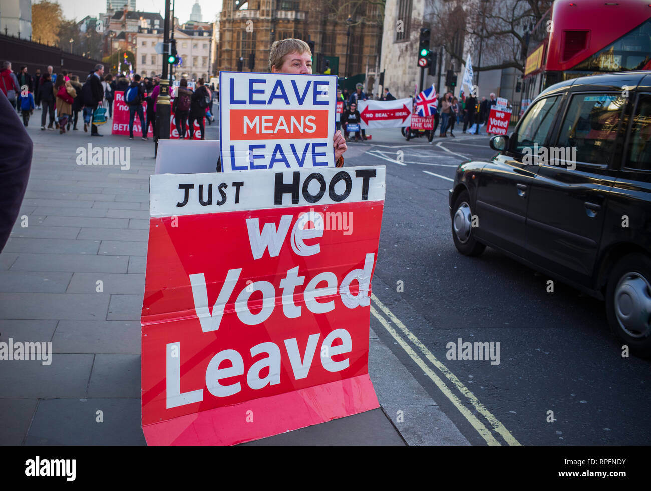 Article 50 brexit voted leave hi-res stock photography and images - Alamy
