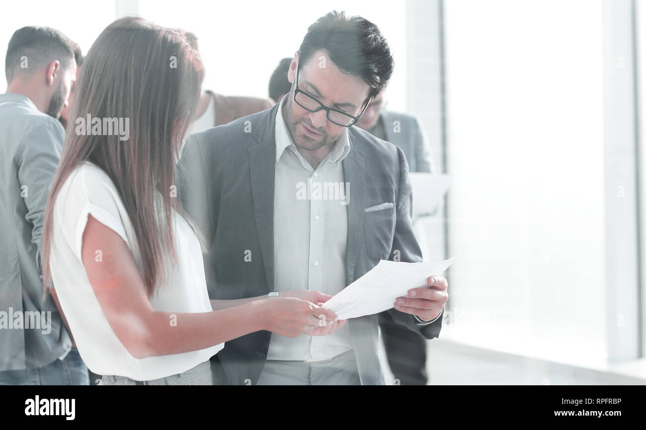 Boss and assistant hi-res stock photography and images - Alamy