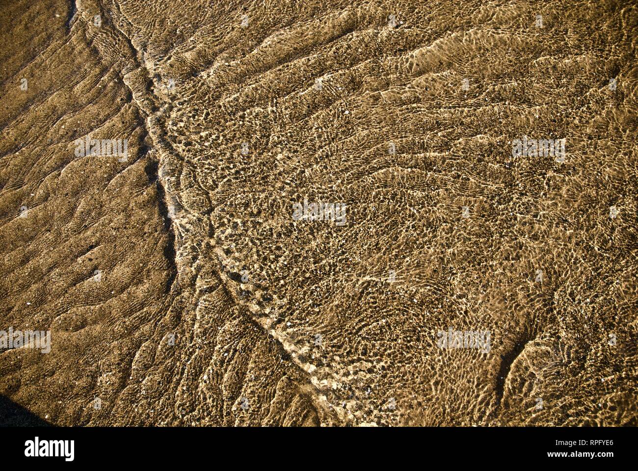 Sunlight on rippling water hi-res stock photography and images - Alamy