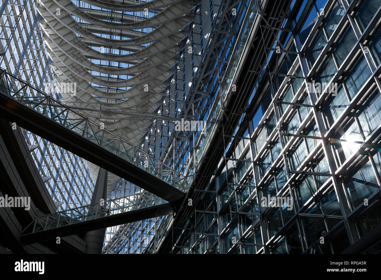 Modern japanese interiors hi-res stock photography and images - Alamy