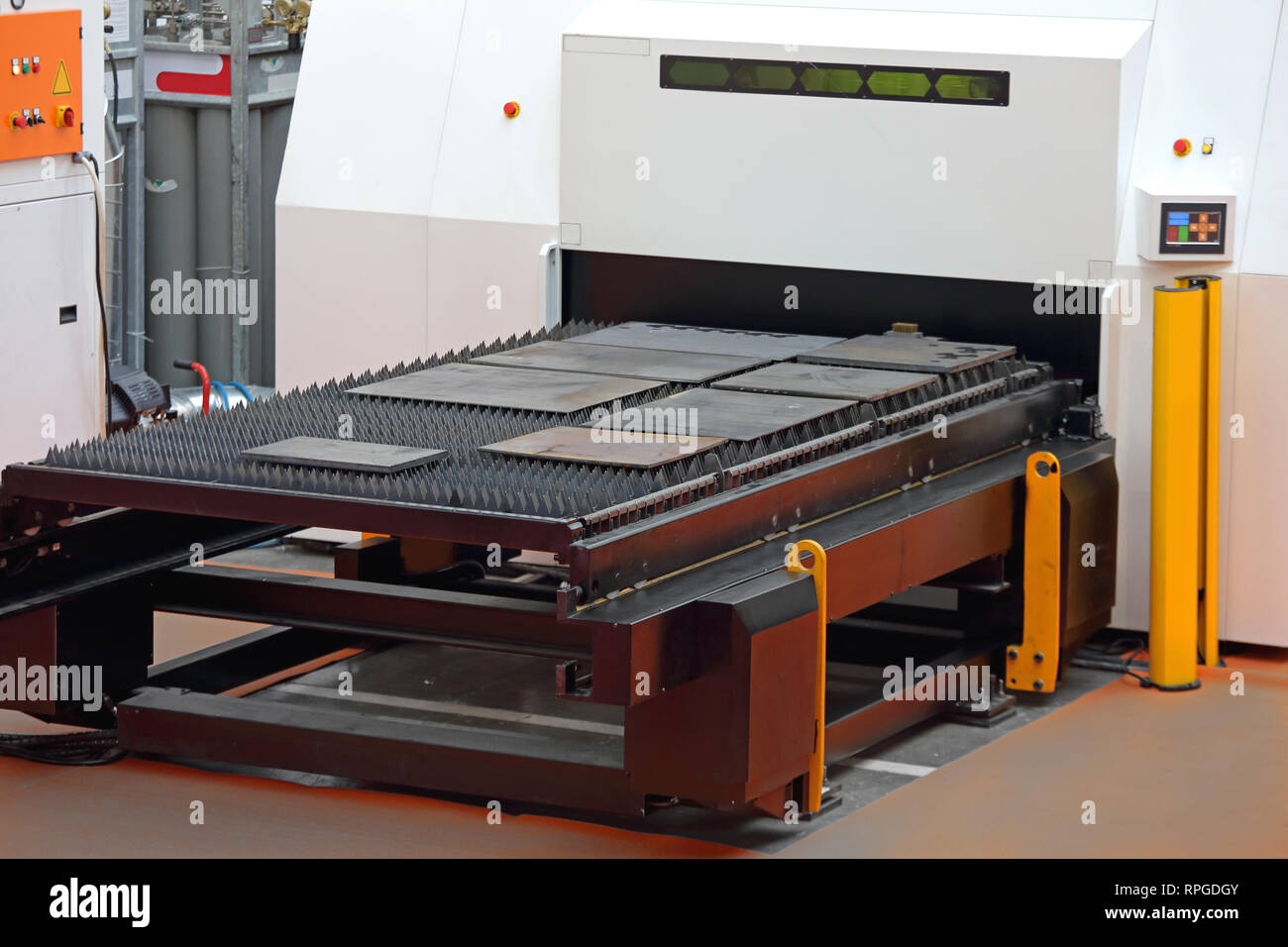 Laser Cutting Machine for Plate Metal Fabrication Production Stock ...