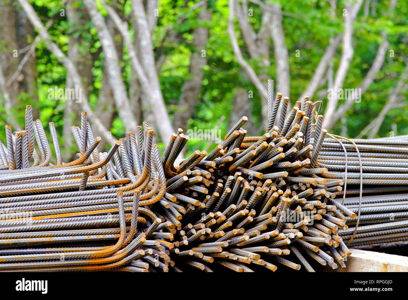 Wire of iron bar for reinforcement concrete Stock Photo - Alamy