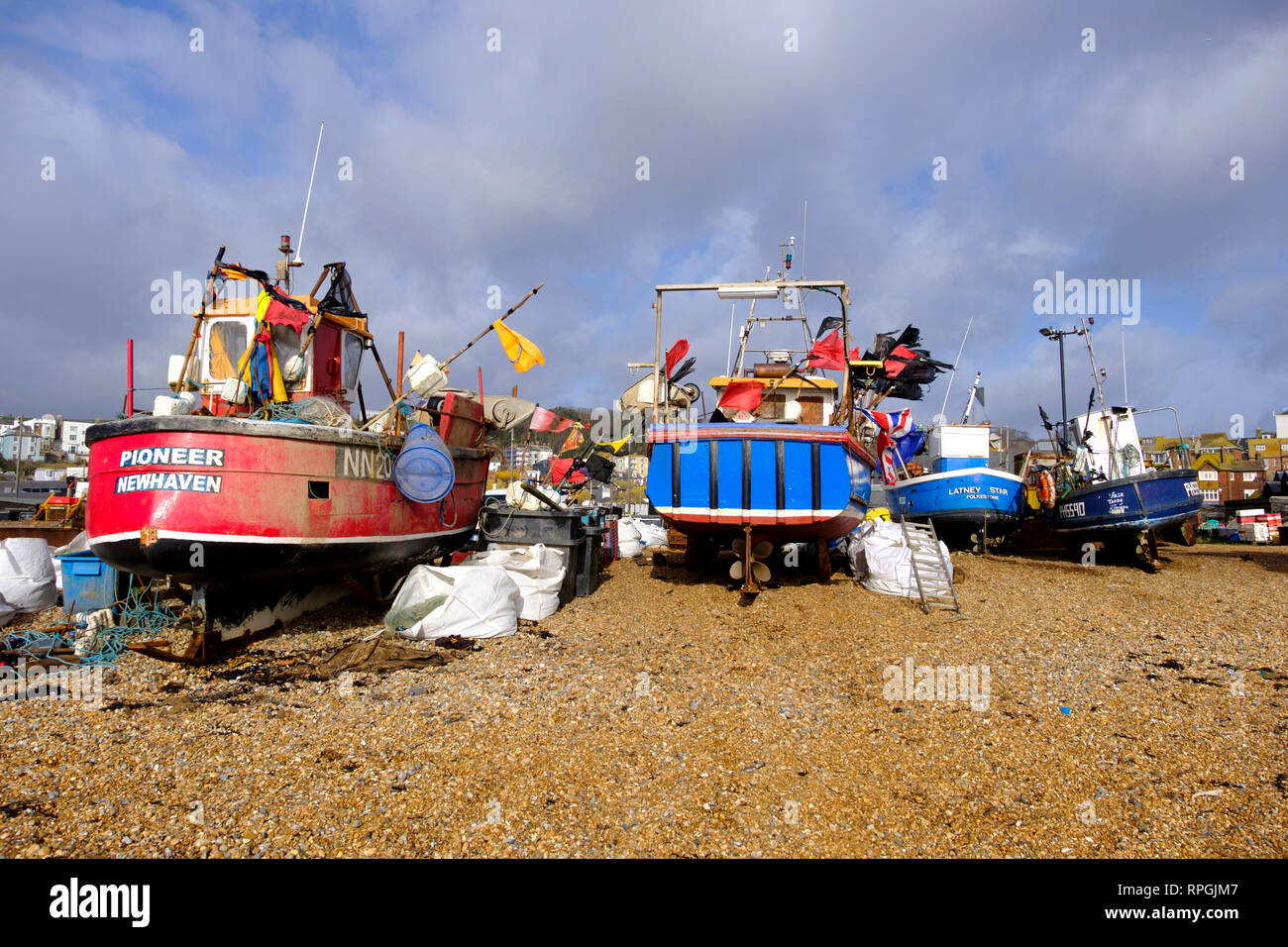 Hastings fishing boats on the Old Town Stade beach, East Sussex, UK ...