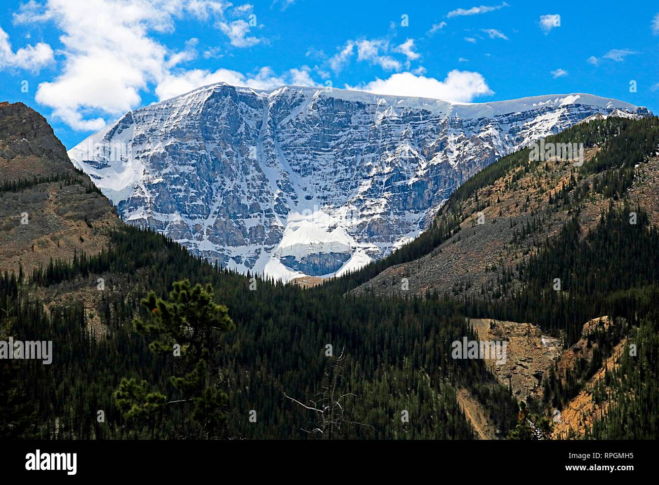 Ice fields parkway canada hi-res stock photography and images - Alamy
