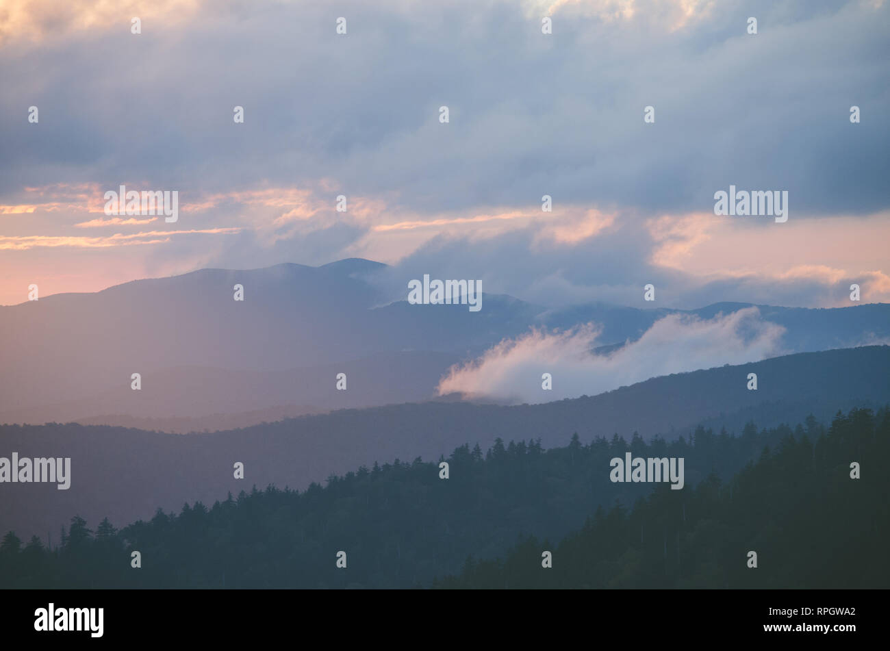 East tn sunset hi-res stock photography and images - Alamy