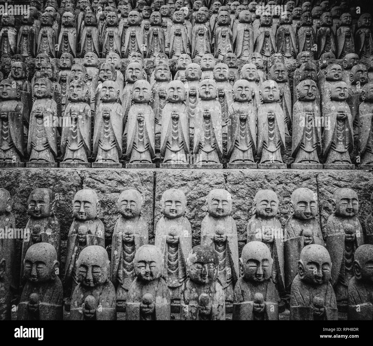Japan kamakura small temple hi-res stock photography and images - Alamy