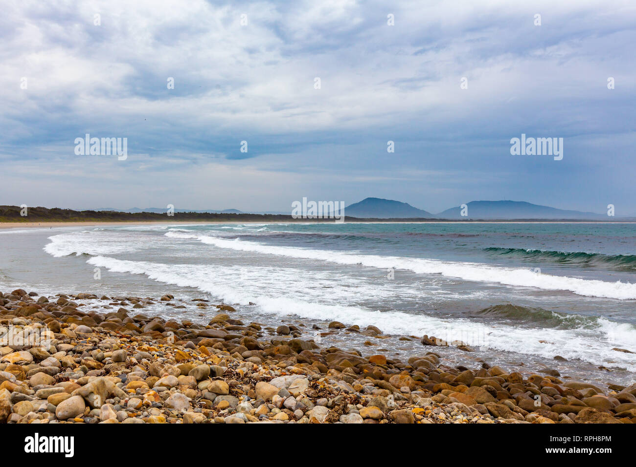 Crowdy head hi-res stock photography and images - Alamy