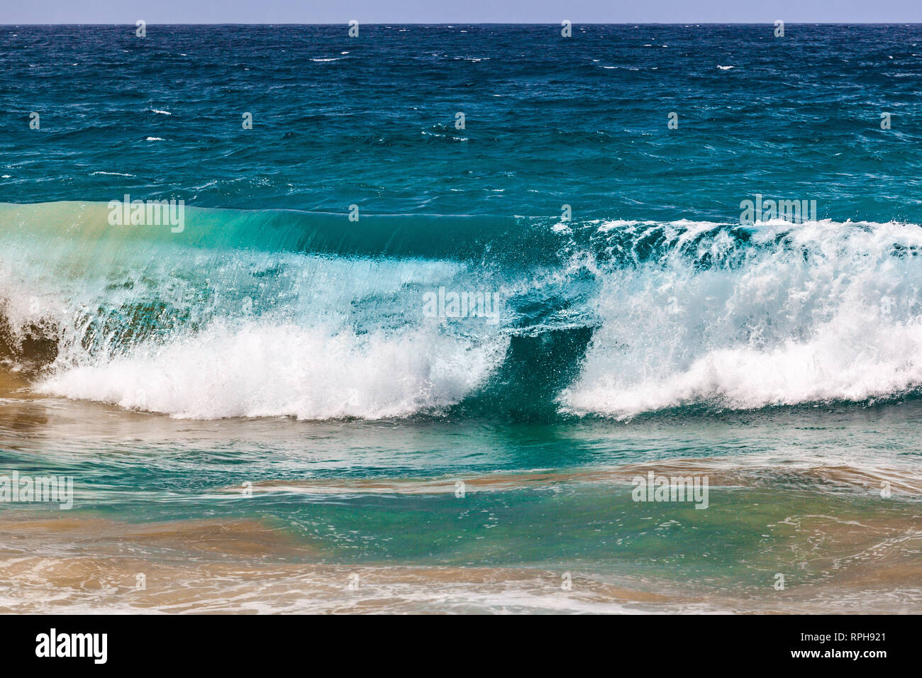 Wave copy space hi-res stock photography and images - Alamy